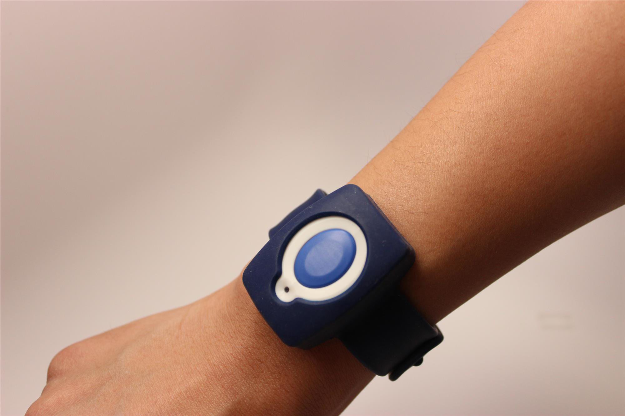 Device Accessories: Pendants, Necklaces, Bracelets, & Belts